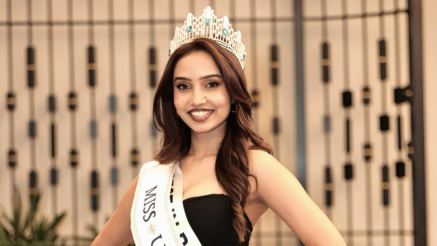 Dr. Shambhavi Jha crowned Miss Universe Bihar